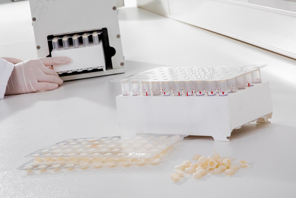 Capping solution for the safe temporal storage of blood collection ...